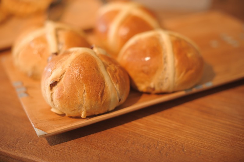 Myo Café: A Happy Birthday – Tea and a camera